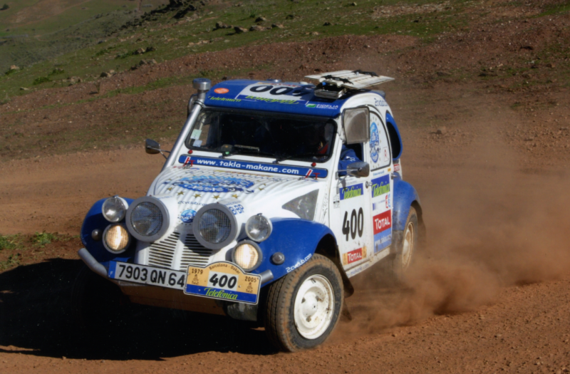 LA MYTHIQUE 2CV BIP-BIP DU DAKAR 2005, à découvrir lors de la VENTE AUX ...