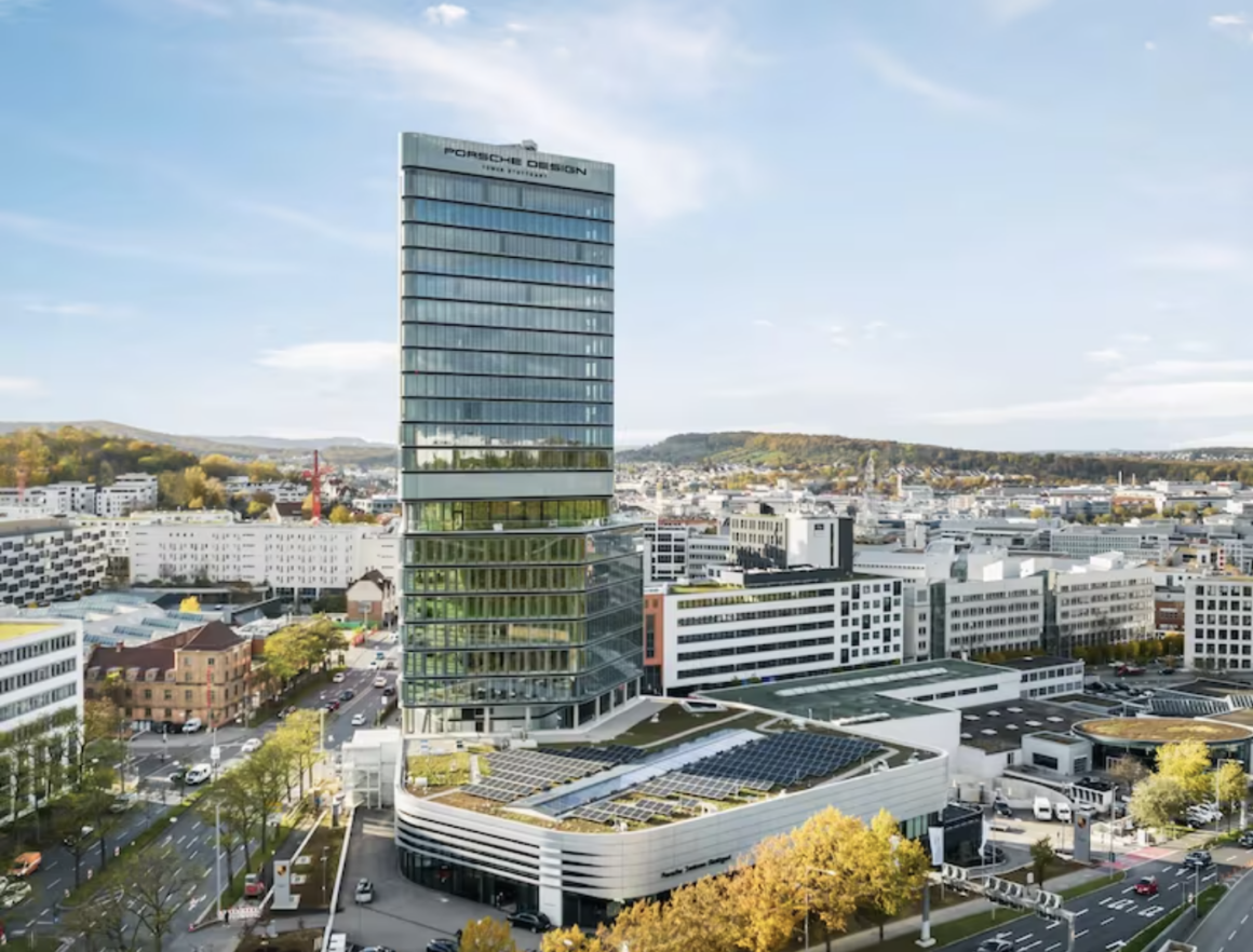 The Radisson Blu Hotel in the Porsche Design Tower Stuttgart – AMILCAR ...